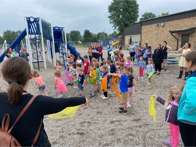 Live Feed | Dundee Community Schools